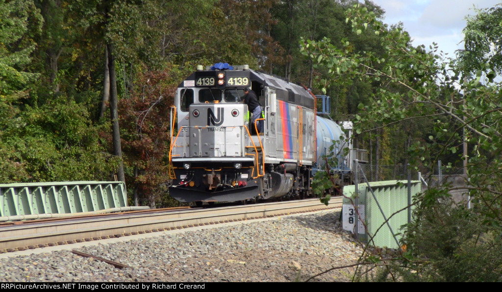 GP40FH-2 4139 and the Aqua Track